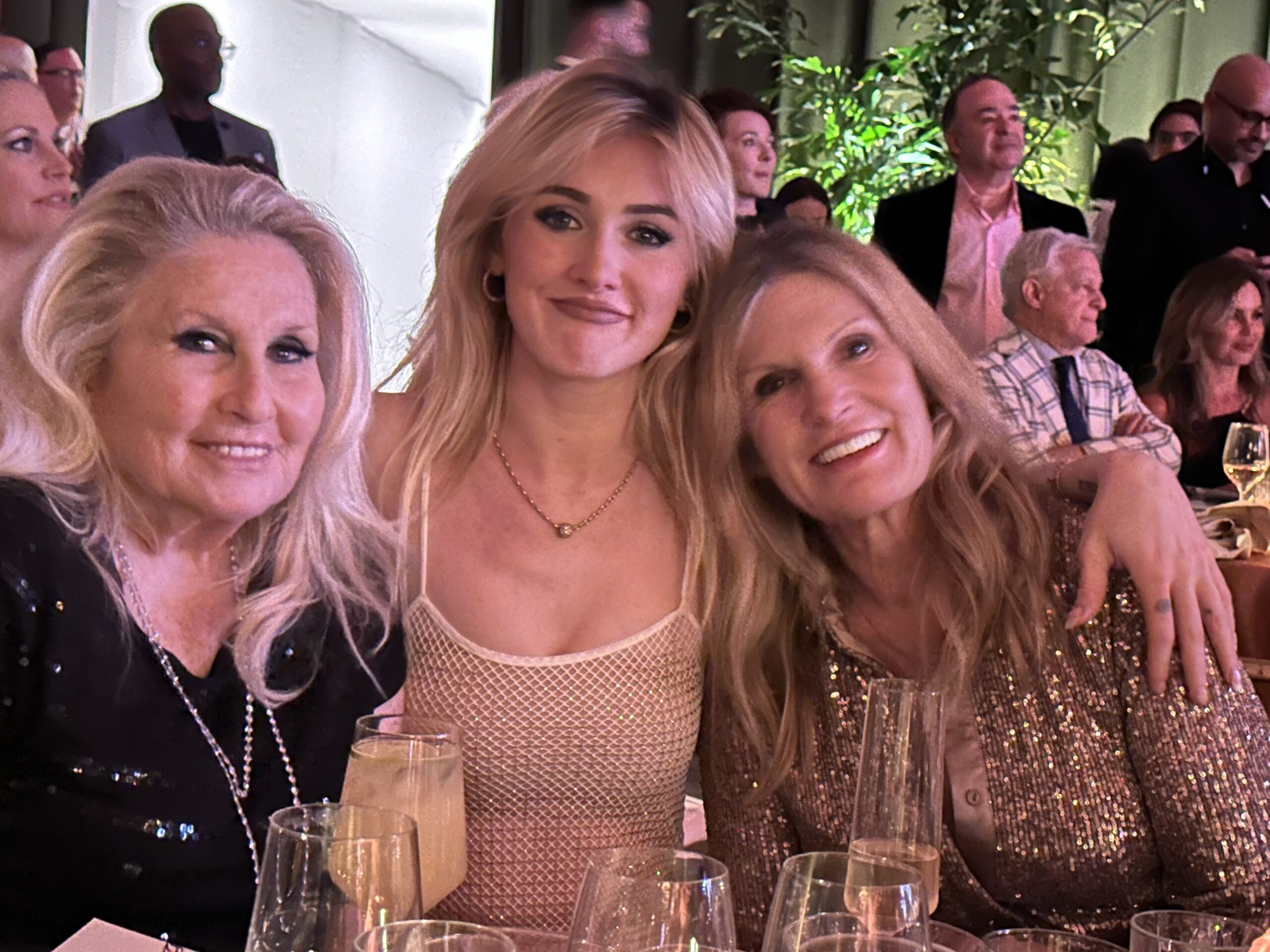 Rusty Holzer and Family Supporting Amfar | The Ashley and Rusty Holzer ...